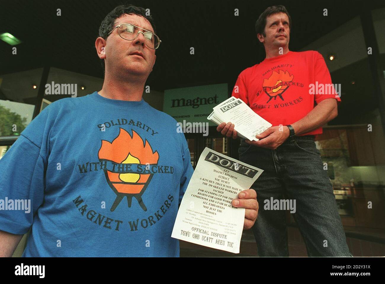 Ian Crammond (left) and Peter Hutchinson of the TGWU (Transport and ...