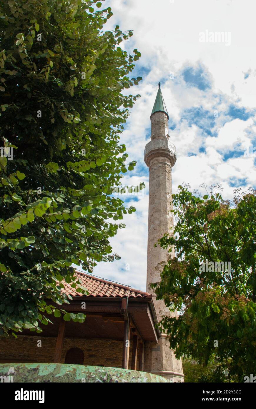 Islamic architecture hi hi-res stock photography and images - Alamy
