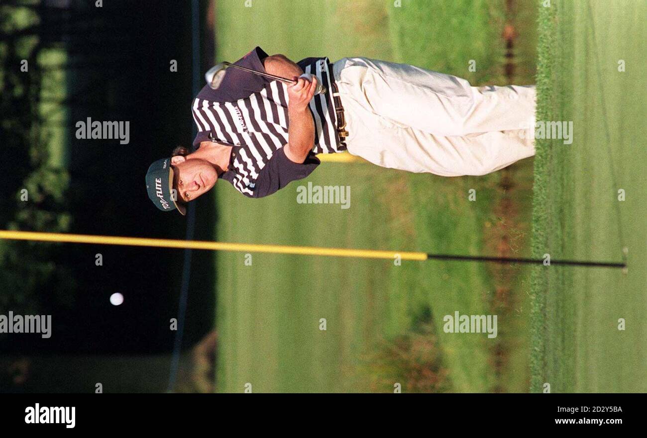 Mark Rowe chips to the 17th, on his way to a third place in the British ...