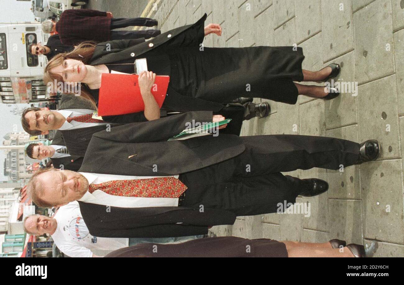 Gaynor regan hi-res stock photography and images - Alamy