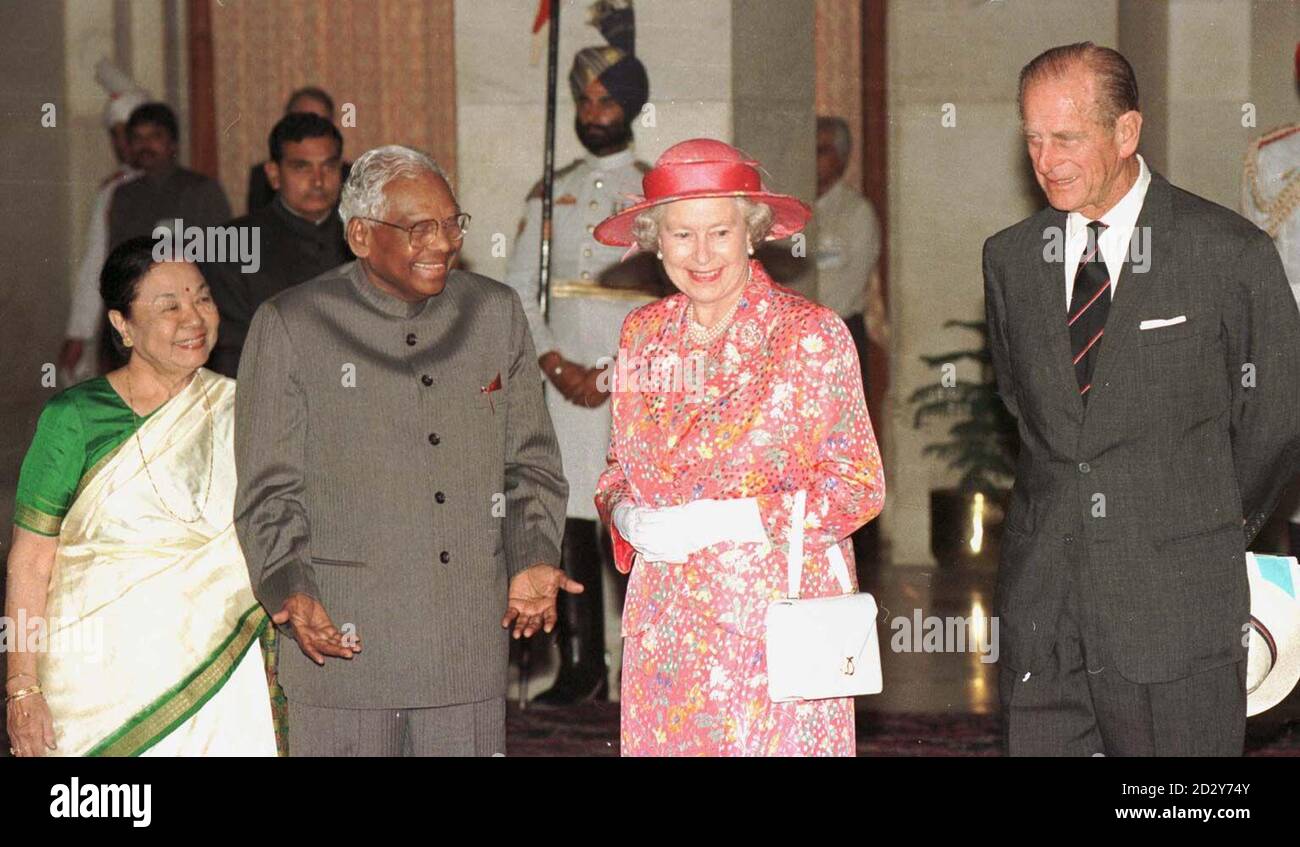 Wife mrs usha narayanan rashtrapati bhawan presidential palace hi-res ...