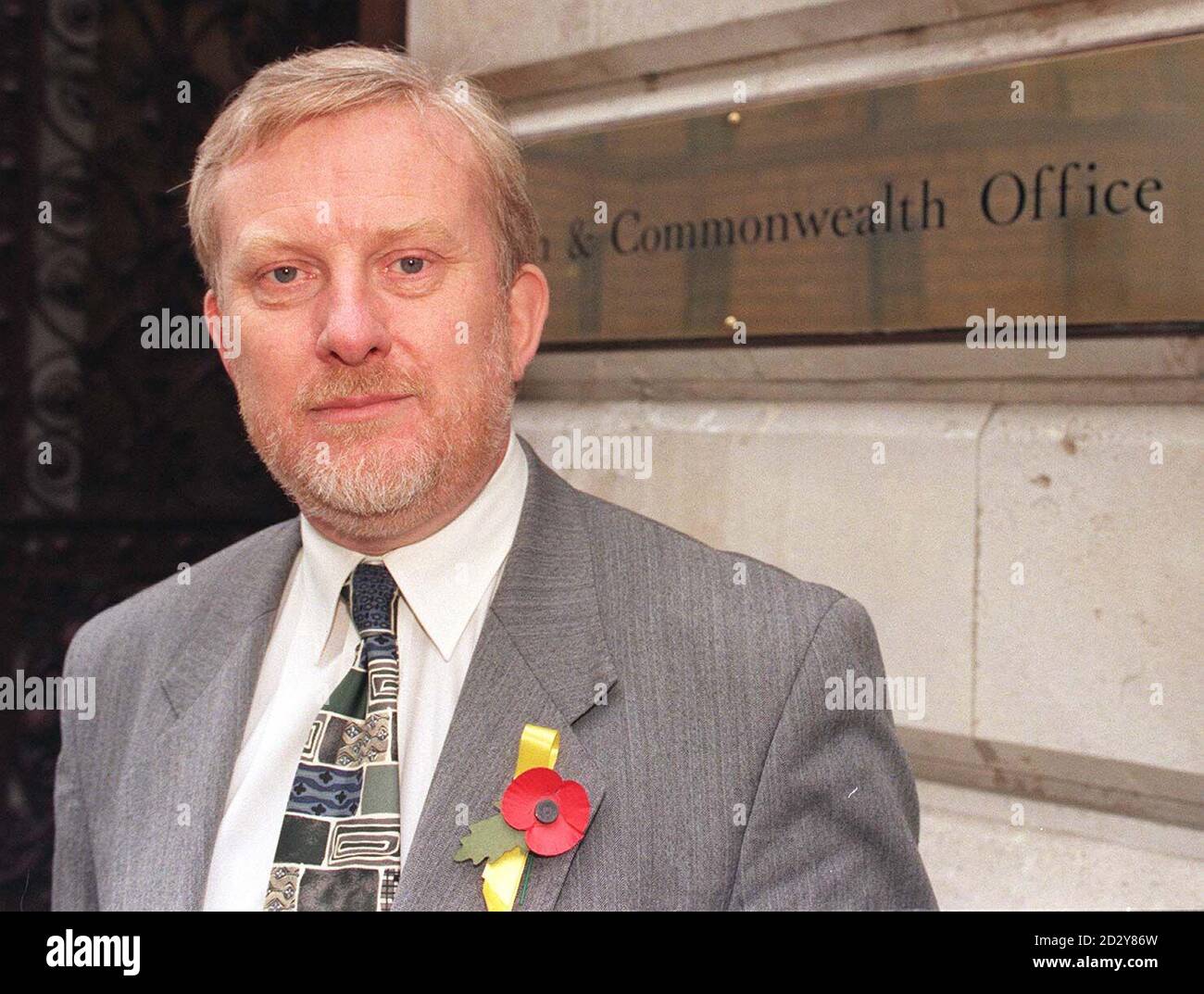 Labour mp for ellesmere port and neston hi-res stock photography and ...