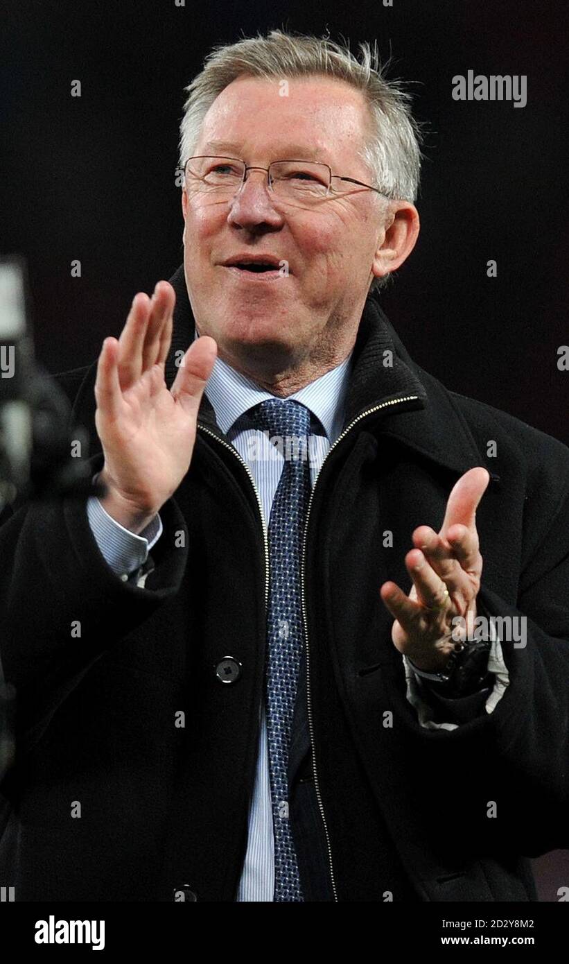 Manchester uniteds alex ferguson end uefa champions league hi-res stock ...