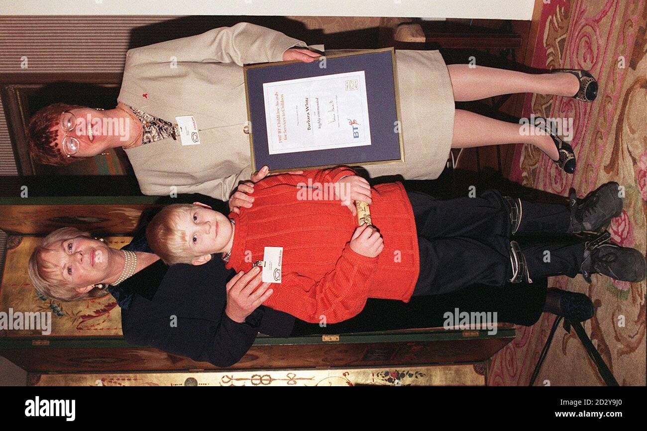 Founder of the charity 'When You Wish Upon A Star' Barbara White (right ...