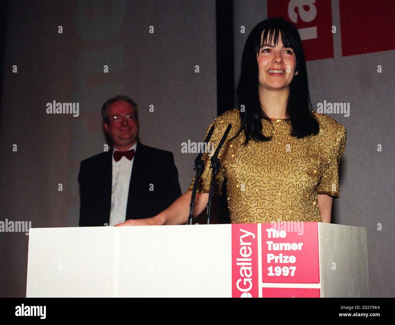 Culture Secretary Chris Smith looks on as Video artist Gillian Wearing ...