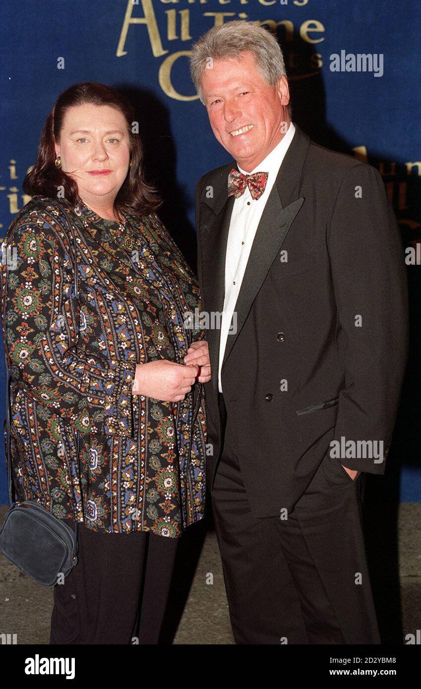 John craven wife hi-res stock photography and images - Alamy John craven wife hi-res stock photography and images - Alamy