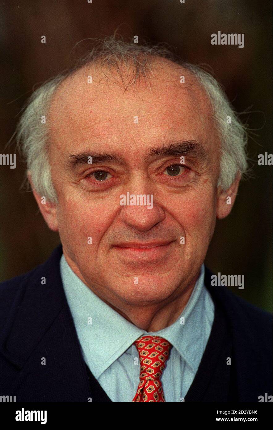 PA NEWS PHOTO 16/01/98 ACTOR LEON LISSEK (BRUNO DI MARCO) AT THE LAUNCH ...
