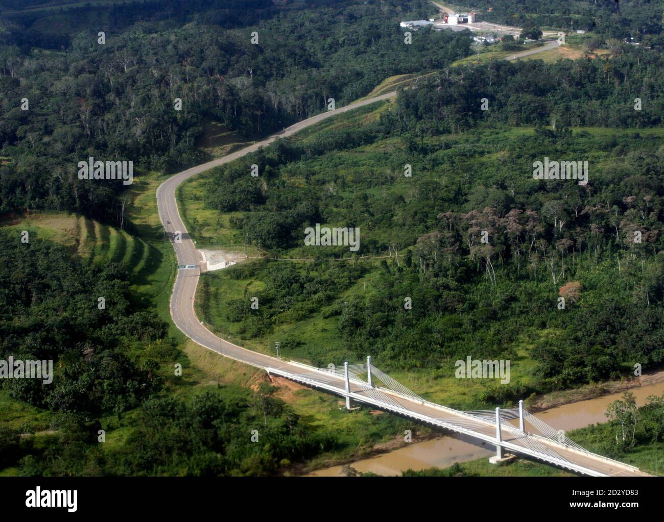 Integracion bridge hi-res stock photography and images - Alamy