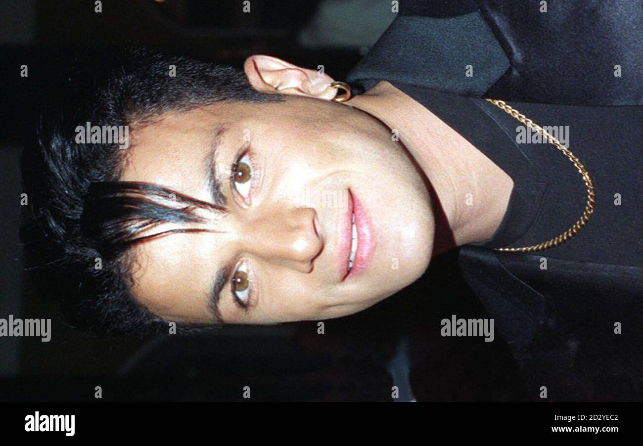 Peter andre 1998 hi-res stock photography and images - Alamy