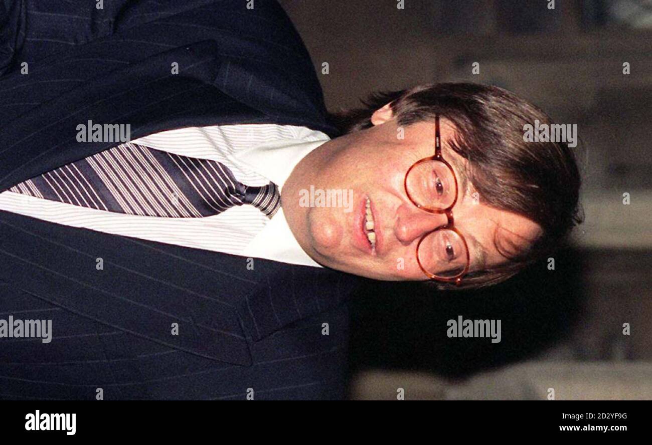 Libray file dated 18.11.96 of former Heritage Secretary David Mellor ...