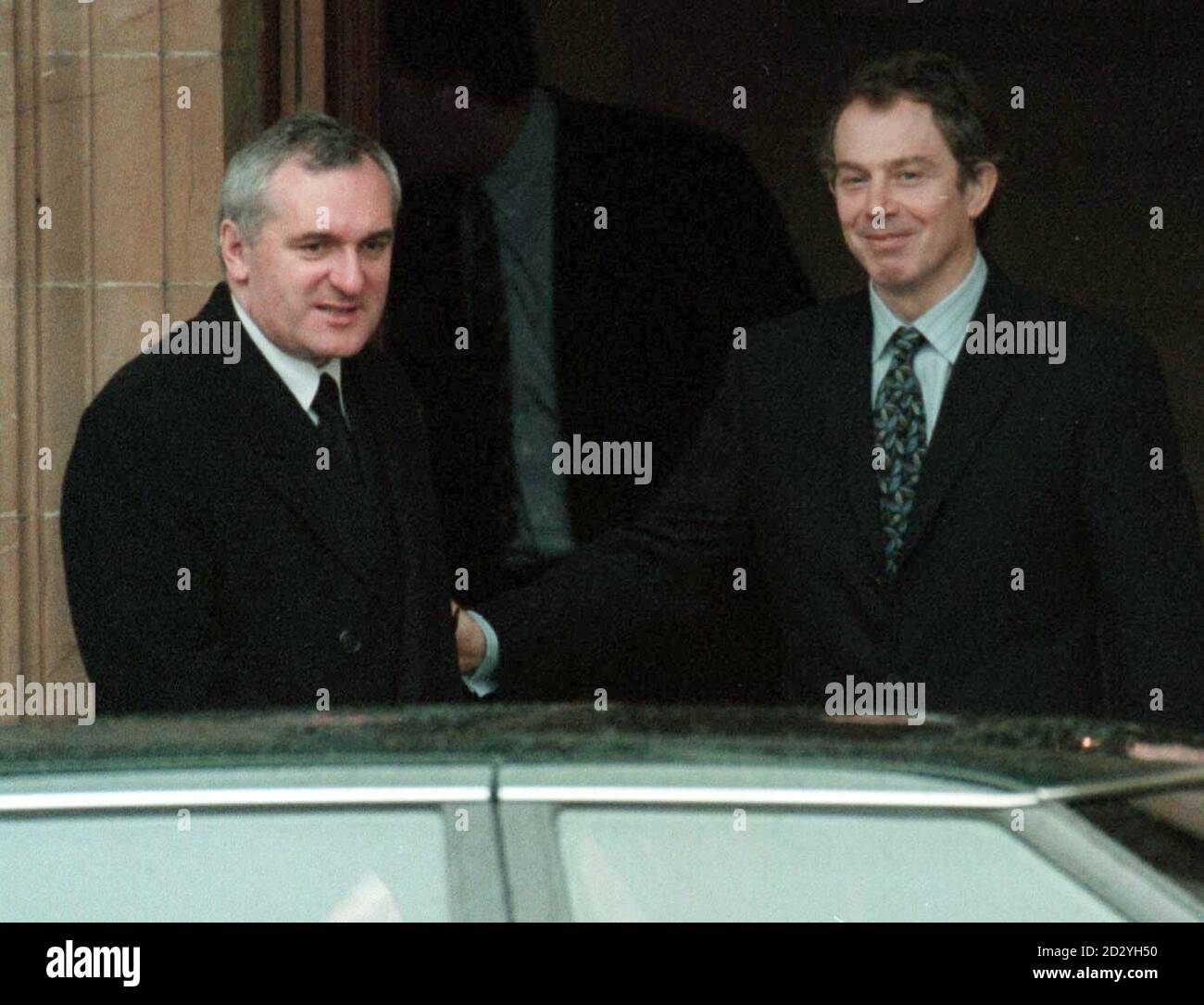 Irish Premier Bertie Ahern (left) and British Prime Minister Tony Blair ...