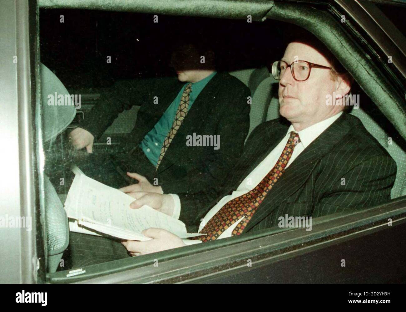 Ulster Unionist leader, David Trimble arrives back to Castle Buildings ...