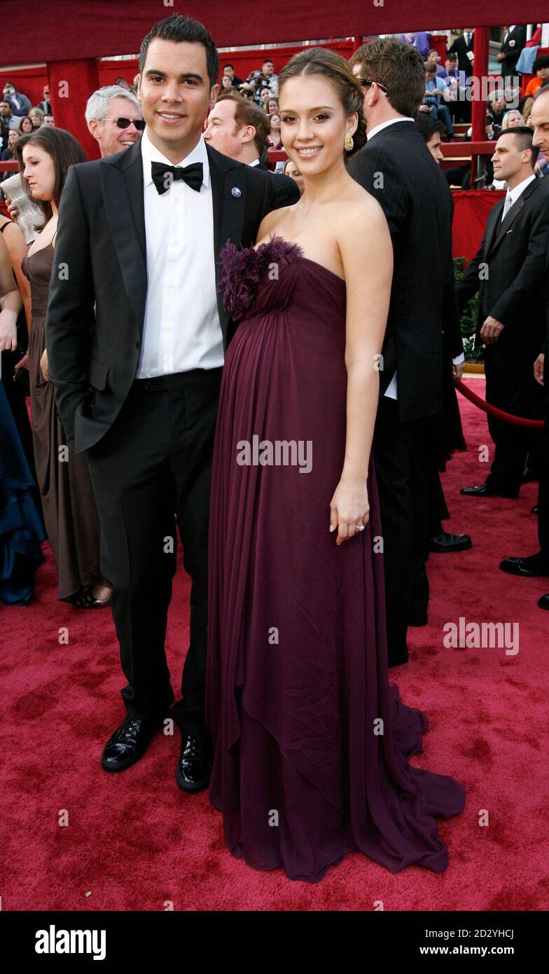 Jessica alba and her boyfriend hi-res stock photography and images - Alamy