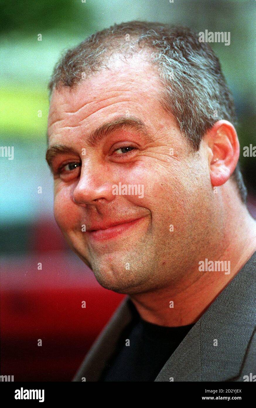 Bbc tv comedy series hi-res stock photography and images - Alamy