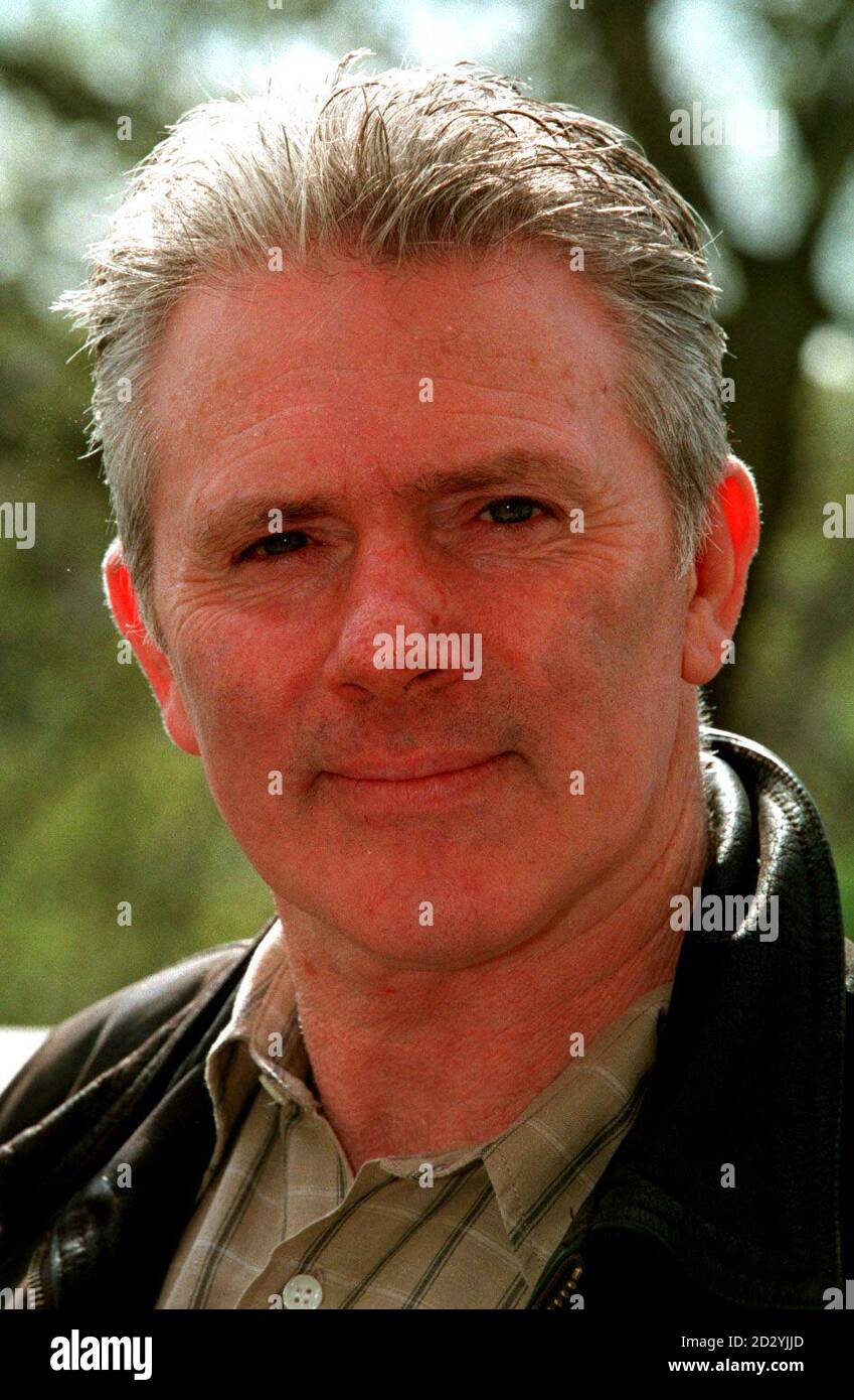 PA NEWS PHOTO 27/4/98 ACTOR JOHN MCARDLE AT THE LAUNCH OF A NEW BBC ...