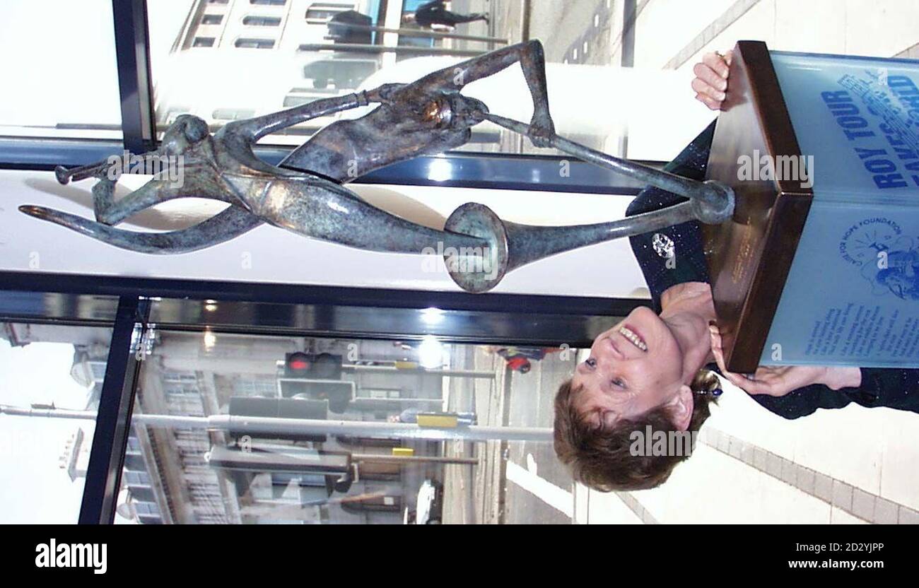 Fiona Castle, wife of the late Roy Castle, unveils a statue to him at ...