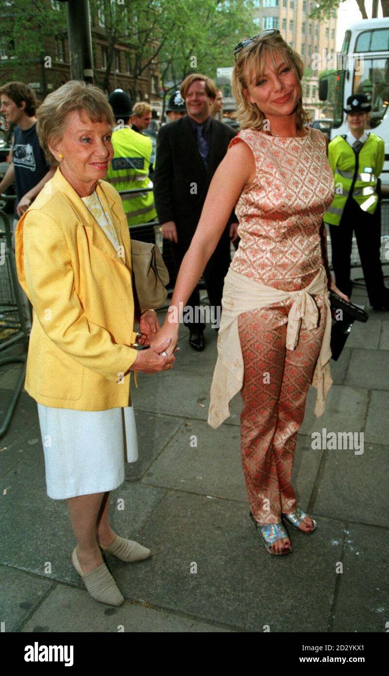 Samantha janus actress hi-res stock photography and images - Alamy