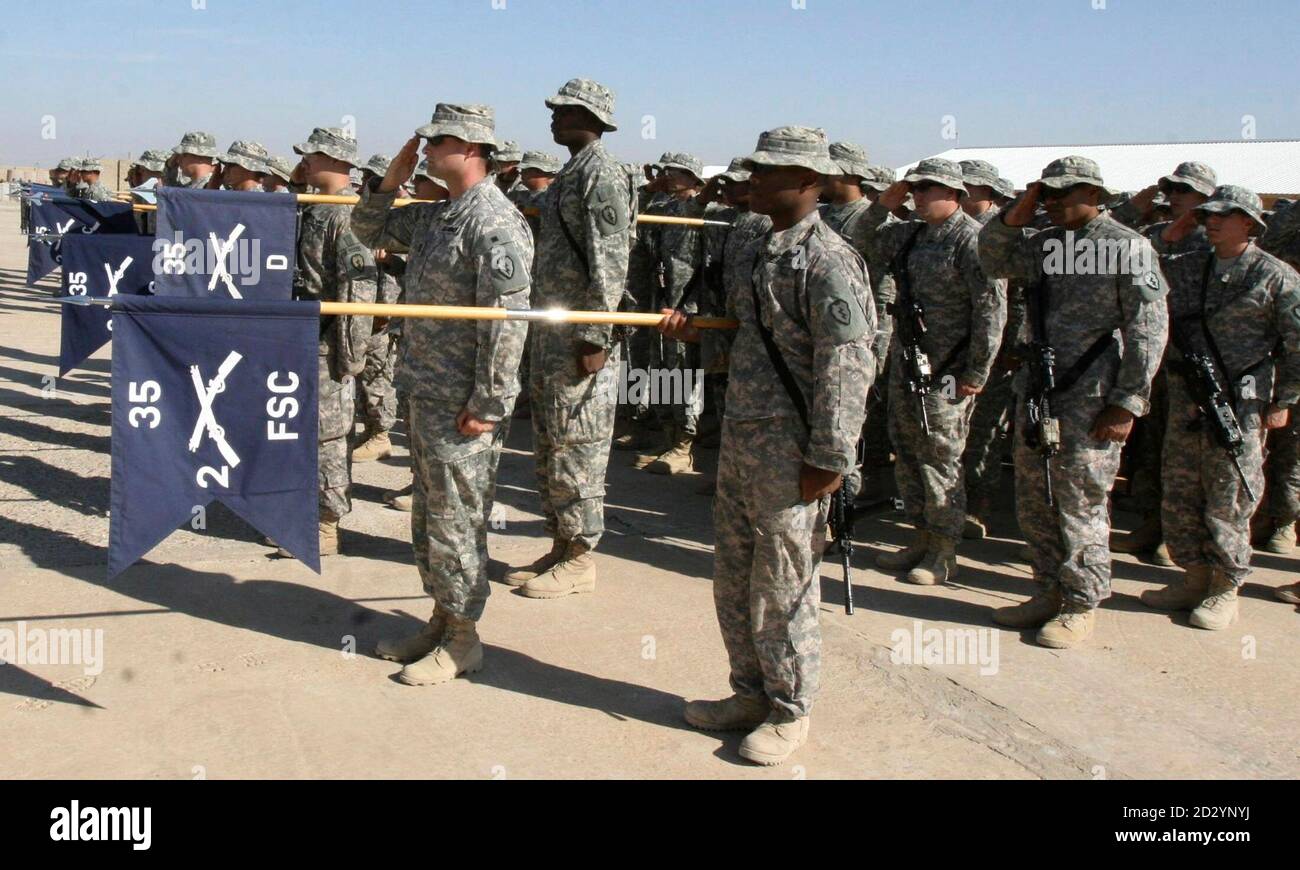 25th infantry division brigade troops battalion High Resolution Stock ...