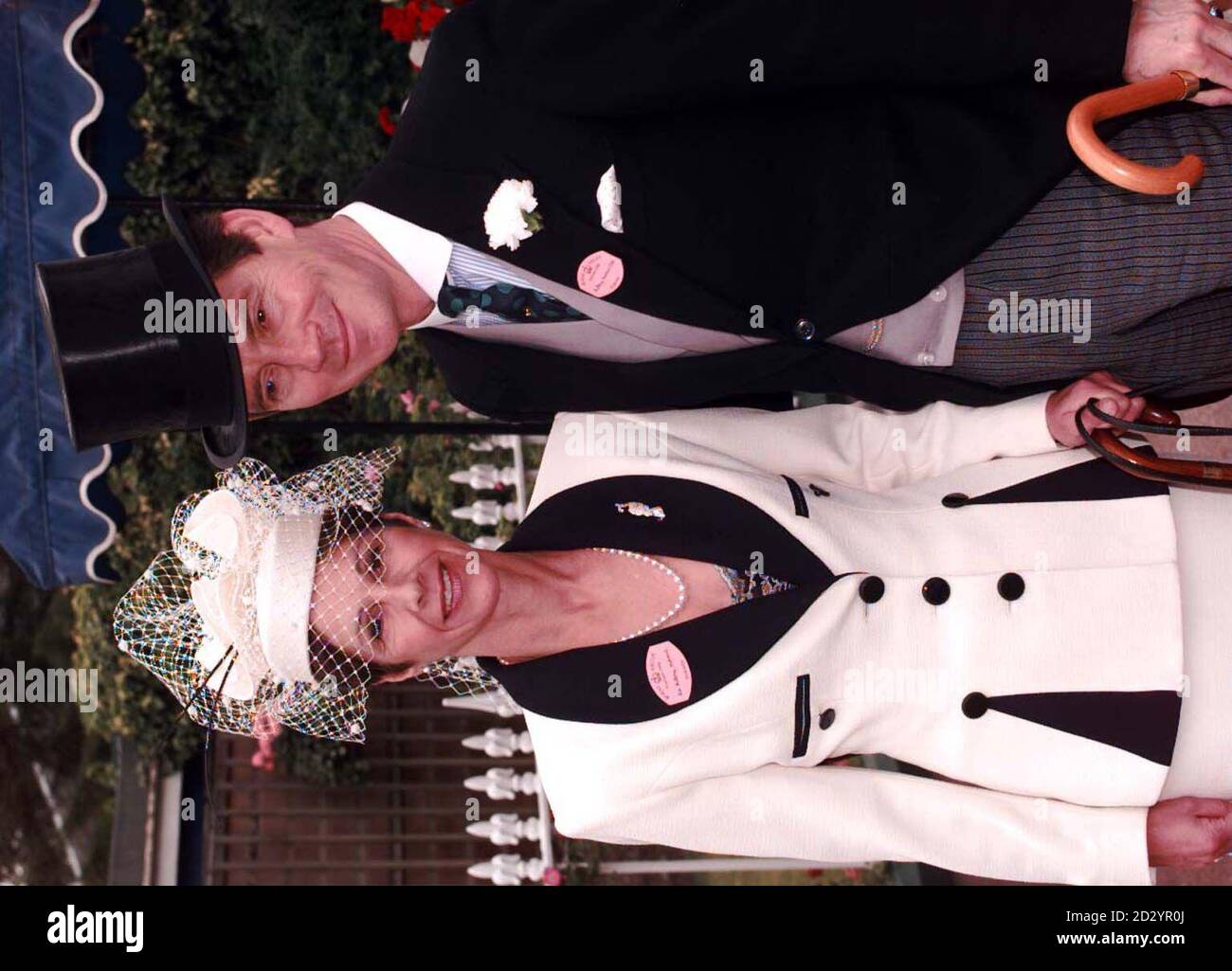 Anthony andrews and wife hi-res stock photography and images - Alamy