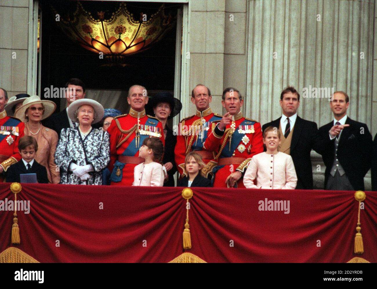 Tim lawrence duke of york prince andrew commander tim laurence hi-res ...