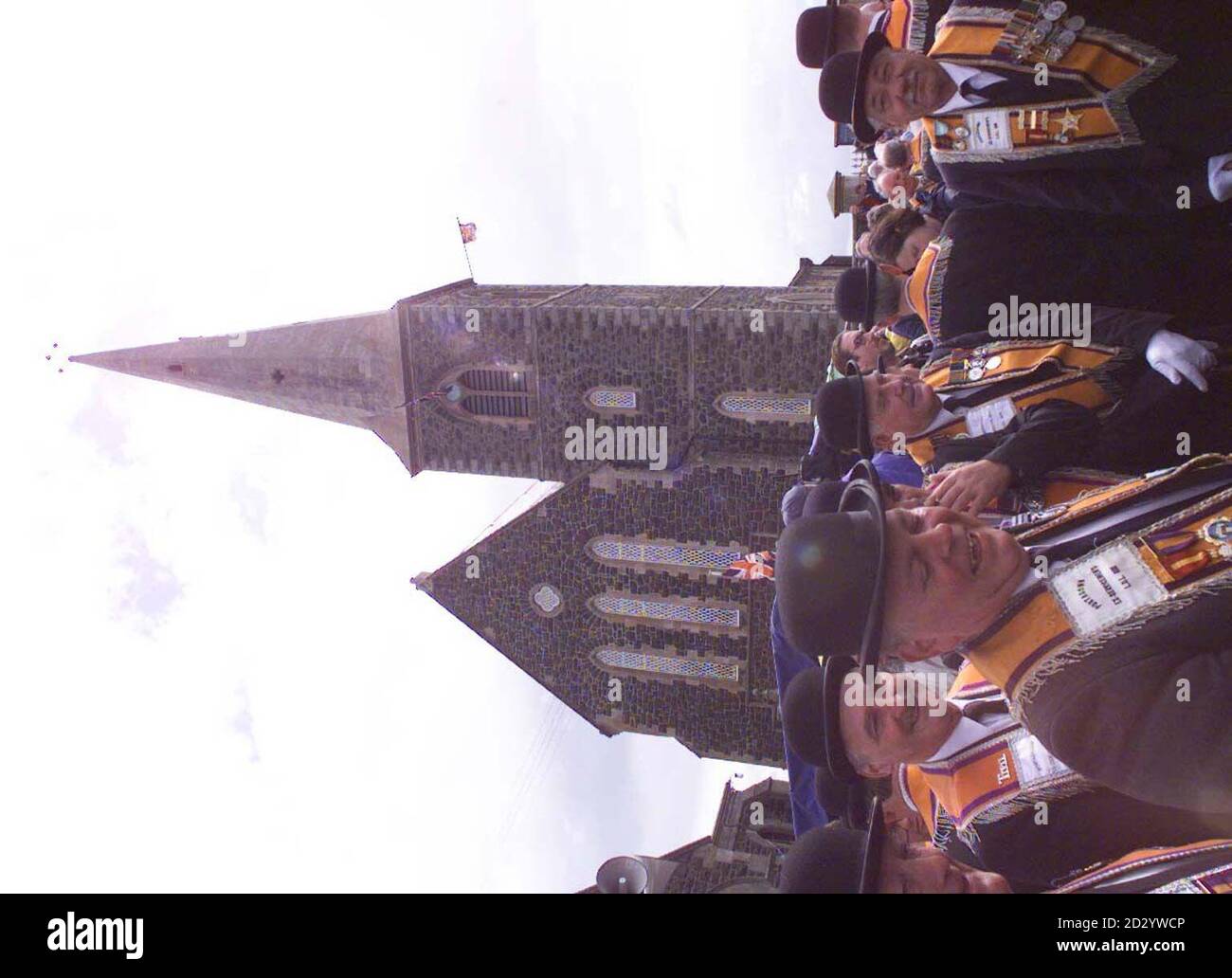 Marching down garvaghy road drumcree church today monday hi-res stock ...