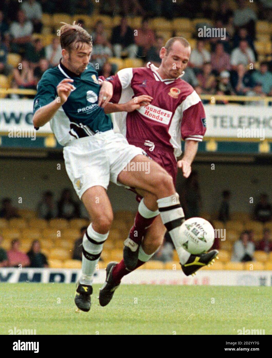 Southends David Morley (left) and Chesters Gary Bennett. PICTURE PETER ...