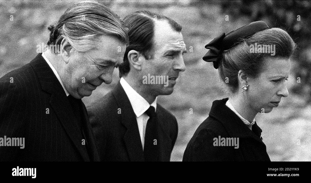 Library filer dated August 1, 1988, of Major Peter Phillips (left ...