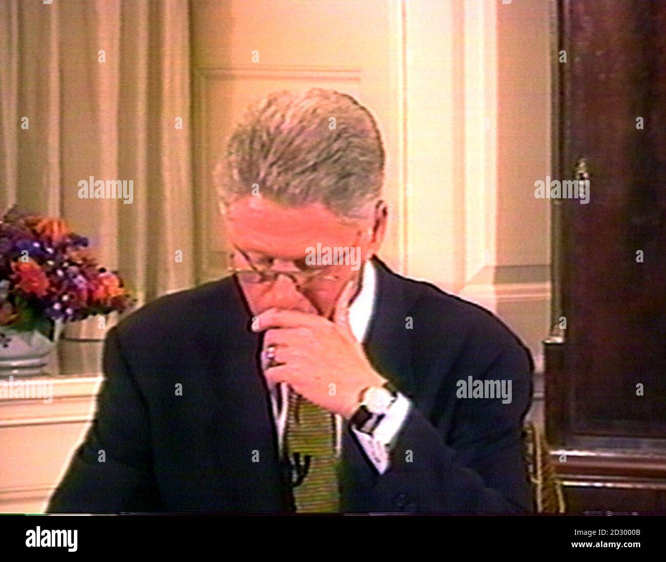Video grab of us president bill clinton hi-res stock photography and ...