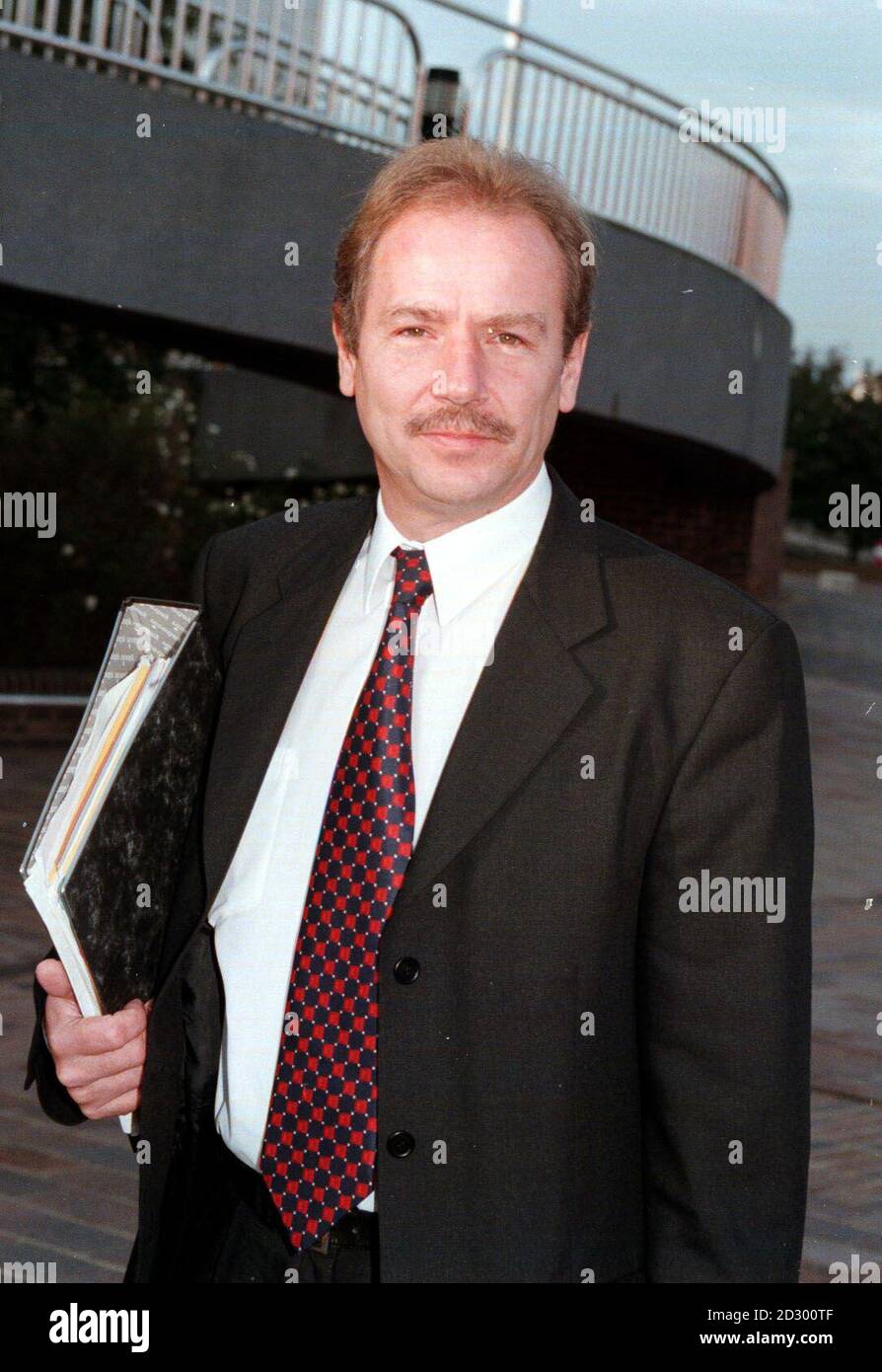 Detective Chief Inspector David Stevens arrives at Maidstone Crown ...