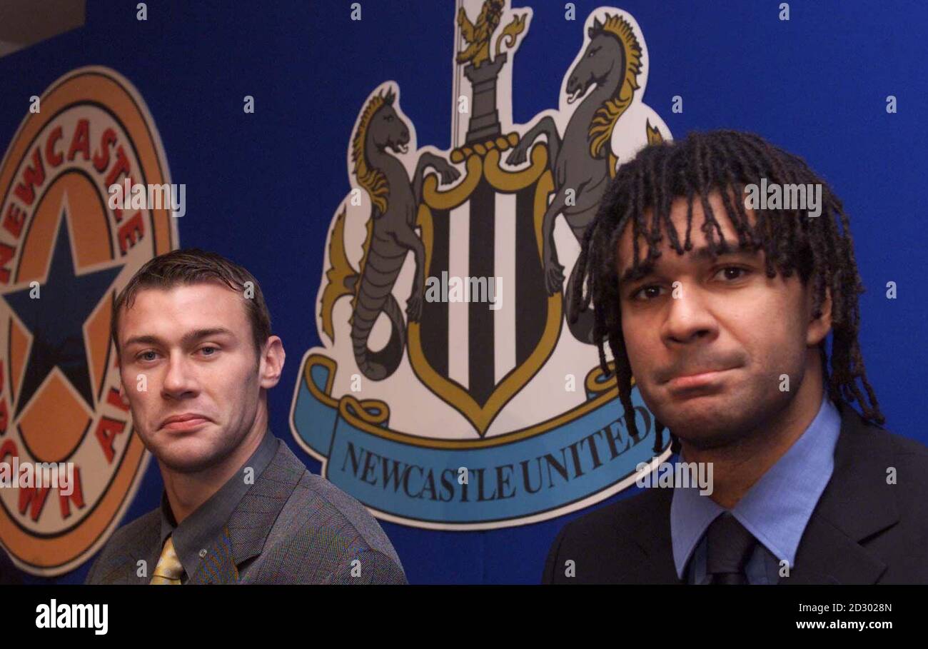 New signing Duncan Ferguson (left) with Newcastle United manager Ruud ...