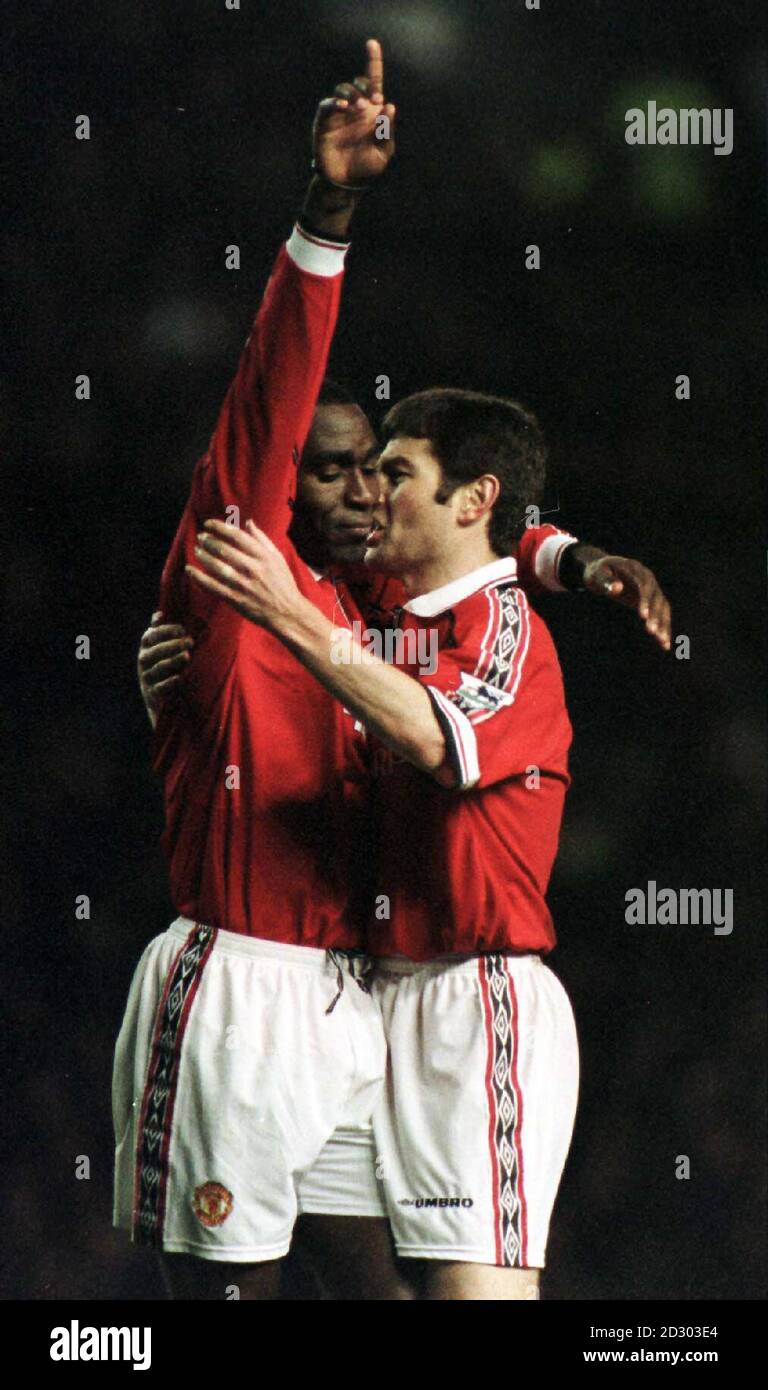 Teammate dennis irwin hi-res stock photography and images - Alamy