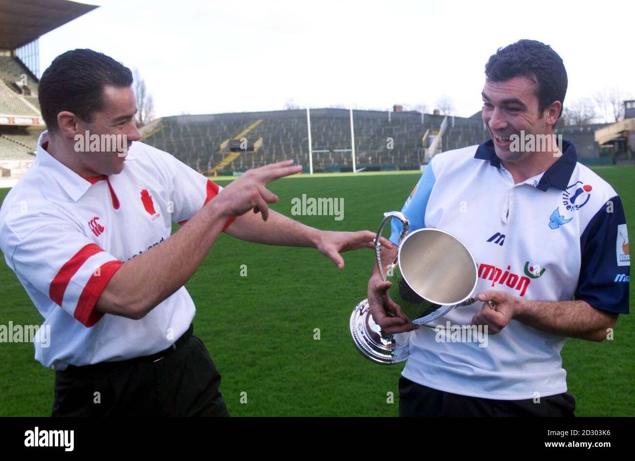 News conference lansdowne road hi-res stock photography and images - Alamy