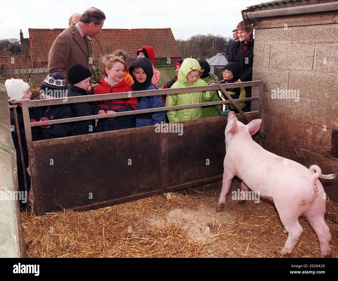 The Prince of Wales talks to children from King Edwin Stowe Primary ...