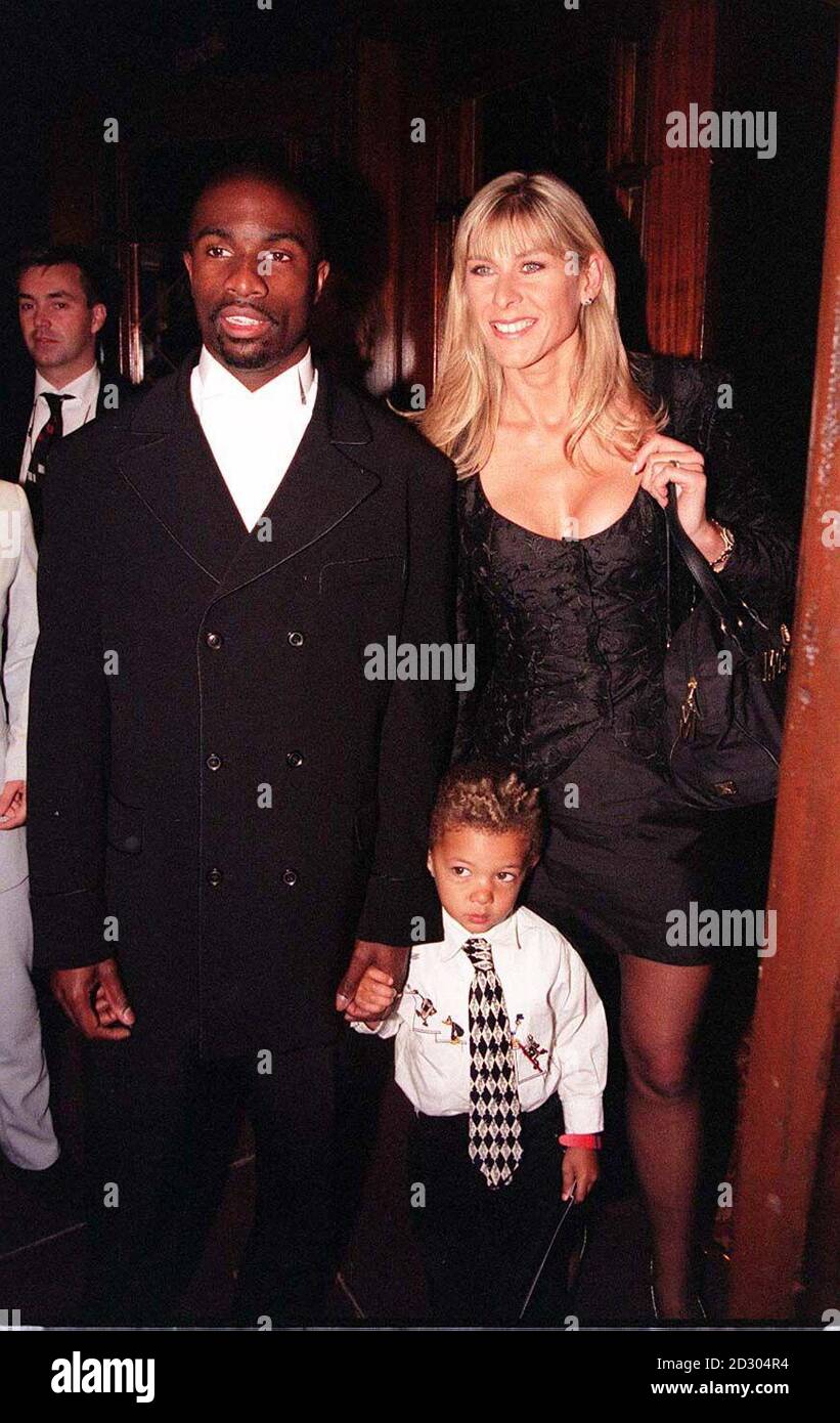 Sharron davies swimming at home hi-res stock photography and images - Alamy