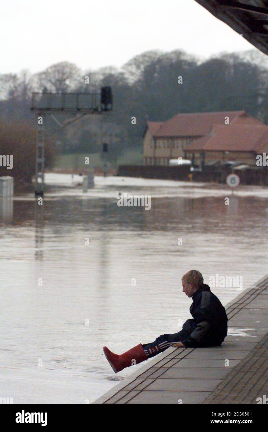 The scene at Malton Railway Station , resulting from the River Derwent ...