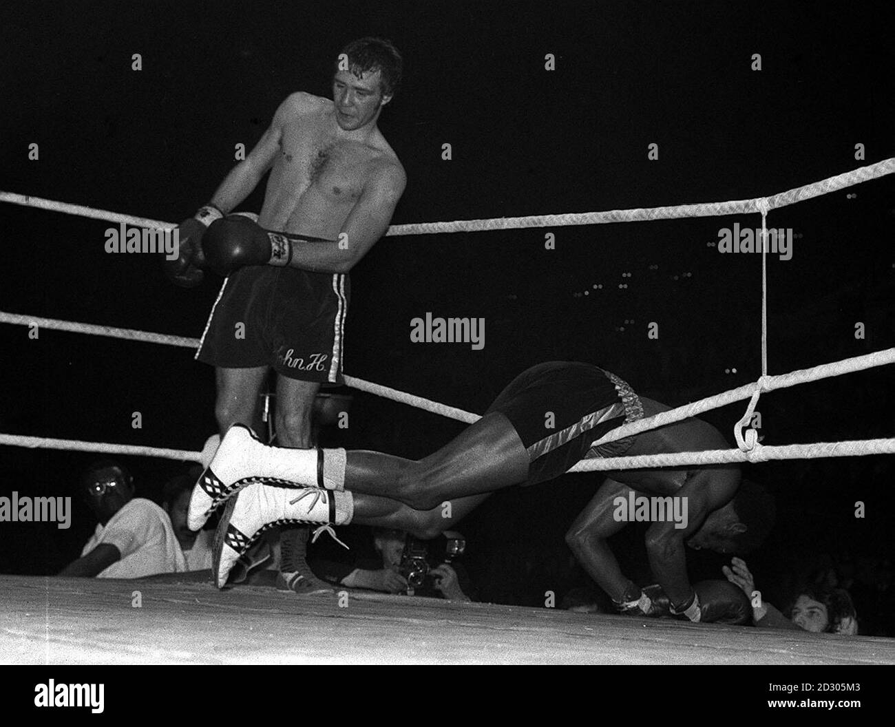 PA NEWS PHOTO 21/3/76 VICTORY IS NEAR FOR JOHN H STRACEY AS AMERICAN ...