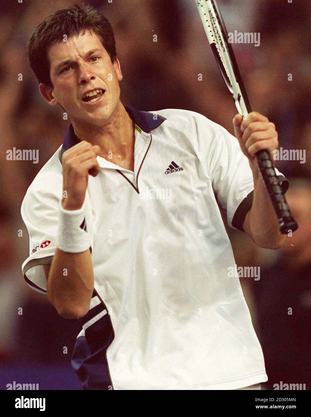 Sport tennis celebrating holding racket tim henman hi-res stock ...