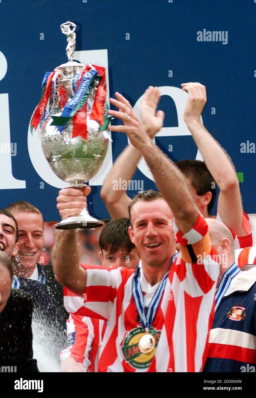 Sunderlands captain kevin ball lifts division one trophy hi-res stock ...