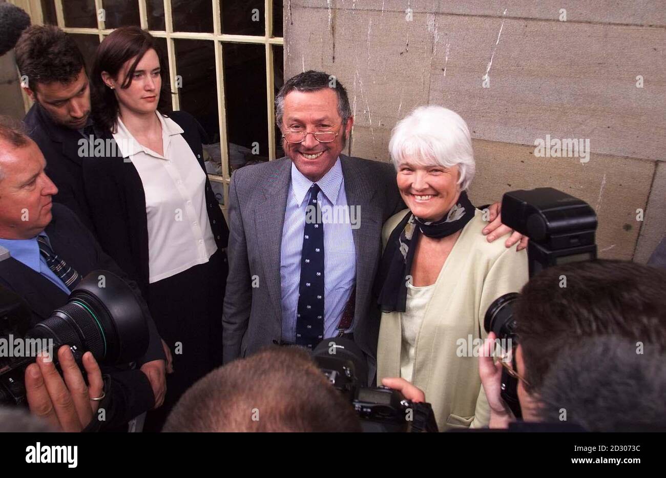 Ambulanceman hi-res stock photography and images - Alamy