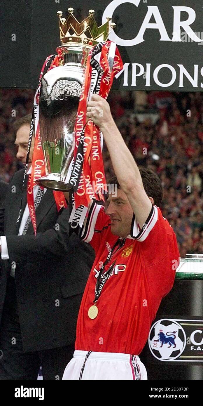 Dennis irwin trophy hi-res stock photography and images - Alamy