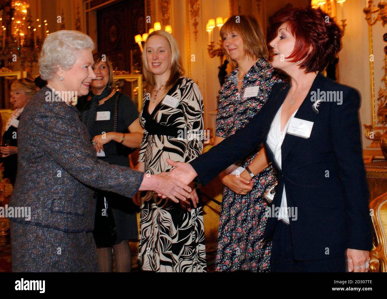 Fiona hanson queen hi-res stock photography and images - Alamy