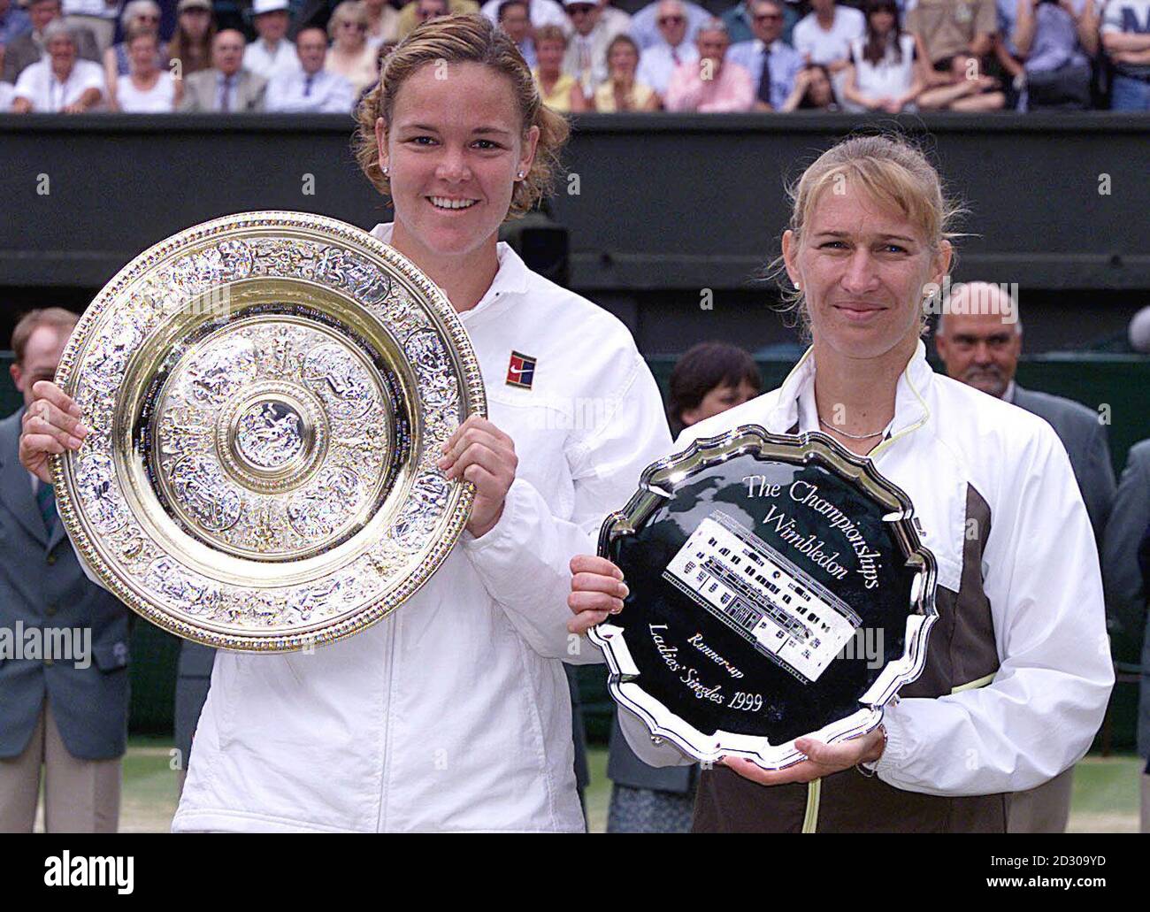 Steffi graf wimbledon trophy hi-res stock photography and images - Alamy