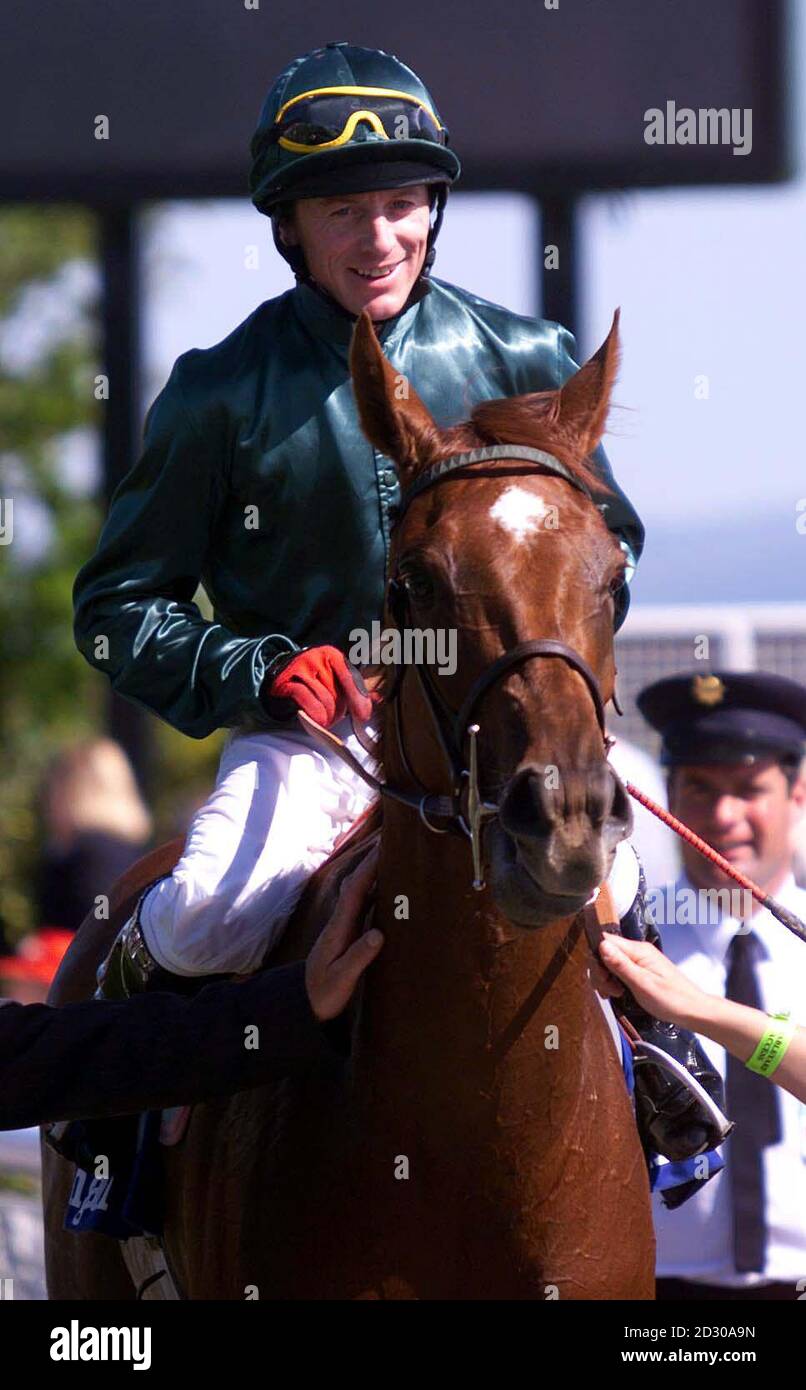 Winning group 1 kildangan stud irish oaks on ramruma curragh hi-res ...