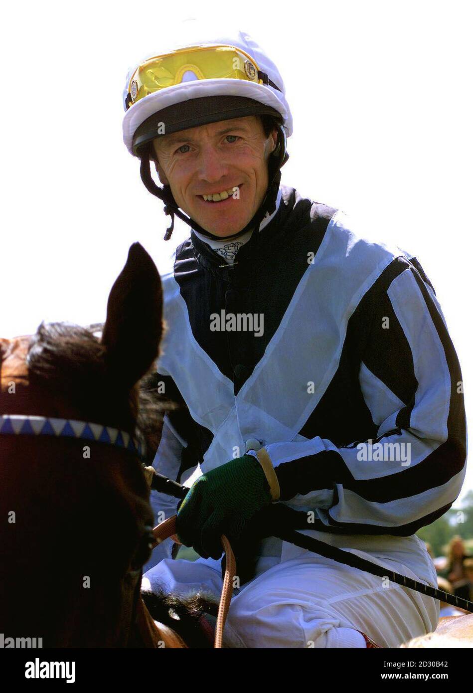 Contraversially hi-res stock photography and images - Alamy