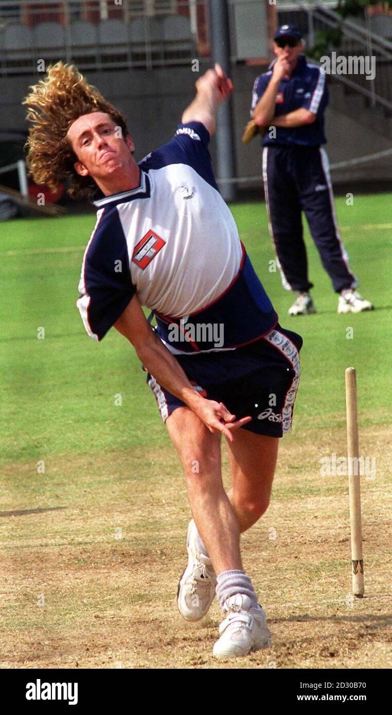 Nets lords cricket ground hi-res stock photography and images - Alamy