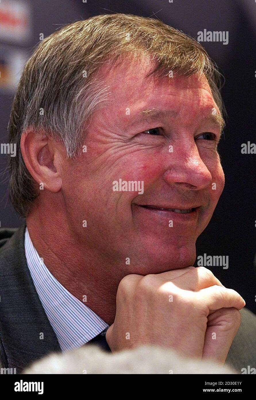 Football head head shot profile High Resolution Stock Photography and ...