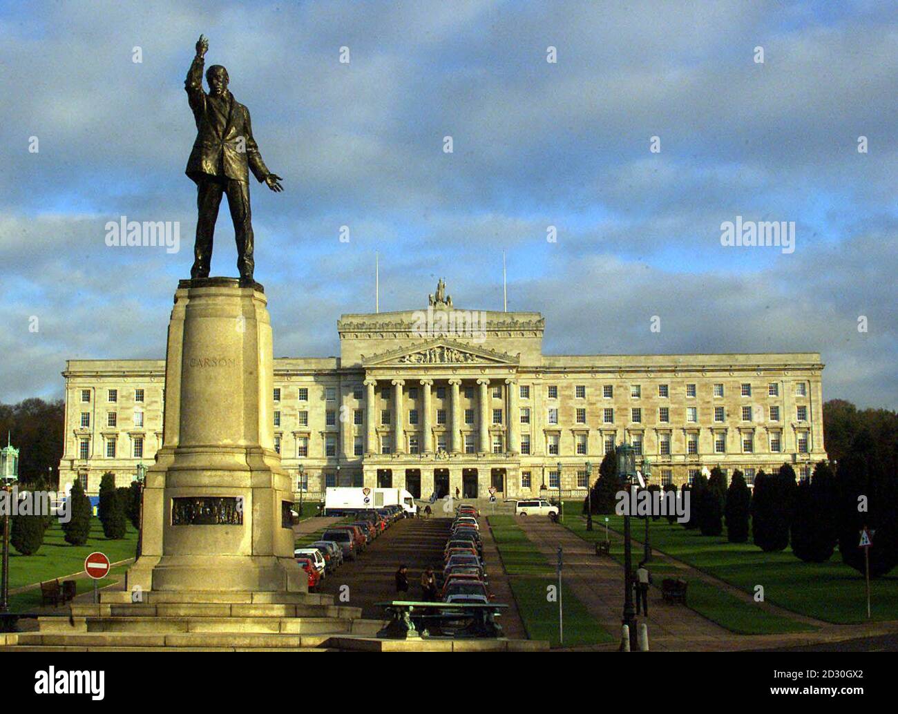 Statue of lord carson hi-res stock photography and images - Alamy