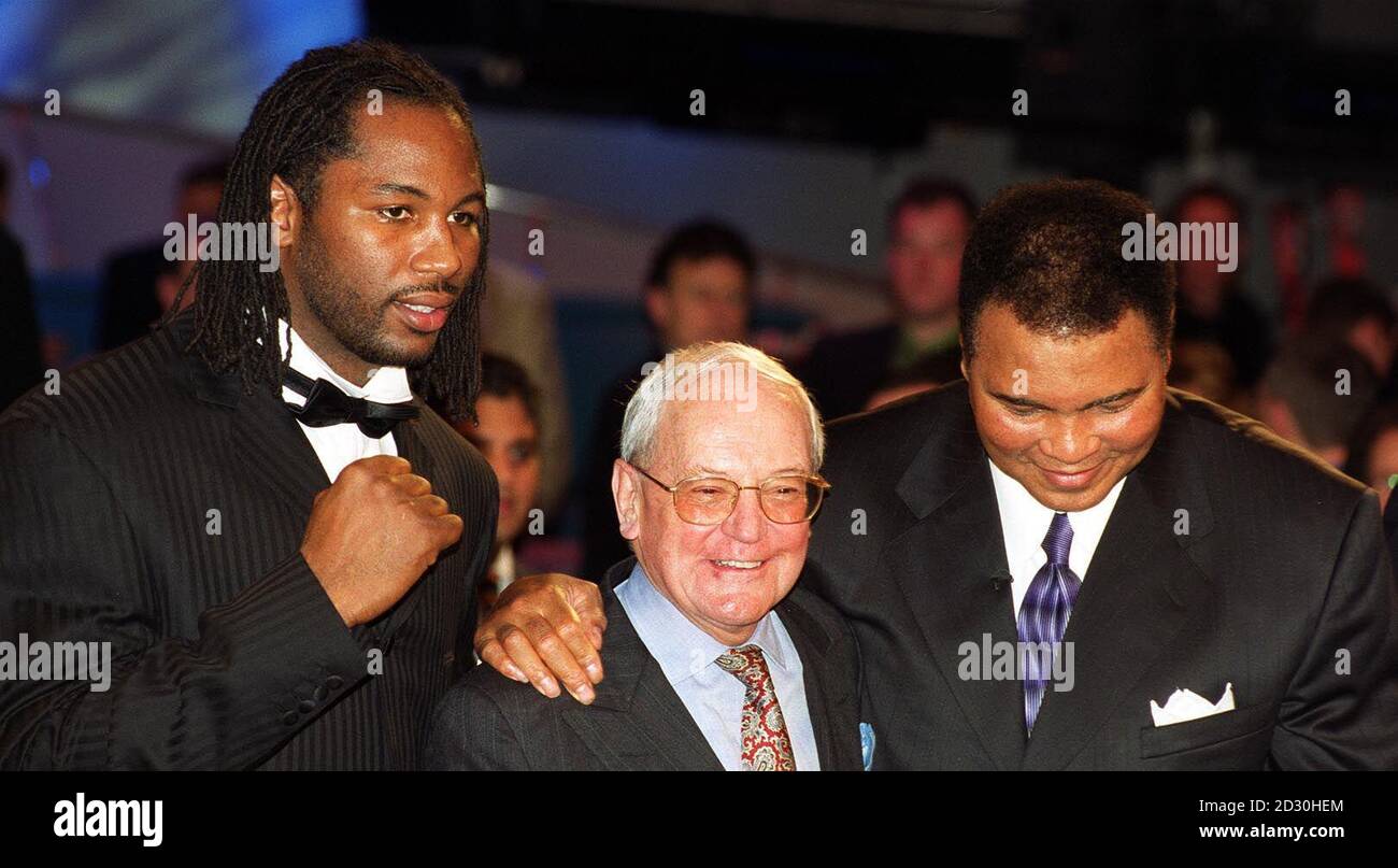 (L-R) Sports Personality of the Year, Lennox Lewis, with sports ...
