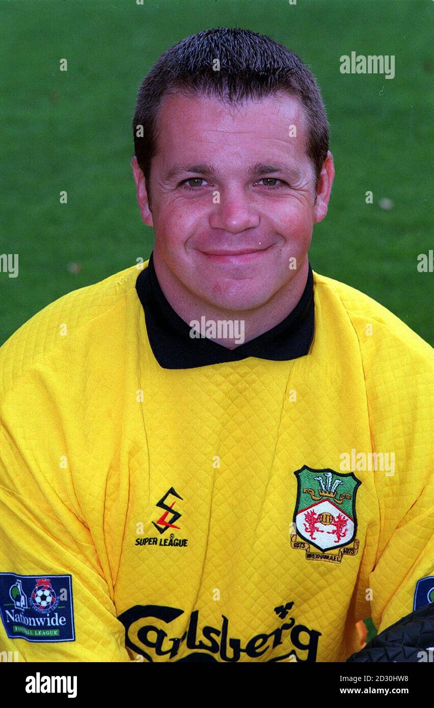 Kevin Dearden of Wrexham Football Club Stock Photo - Alamy