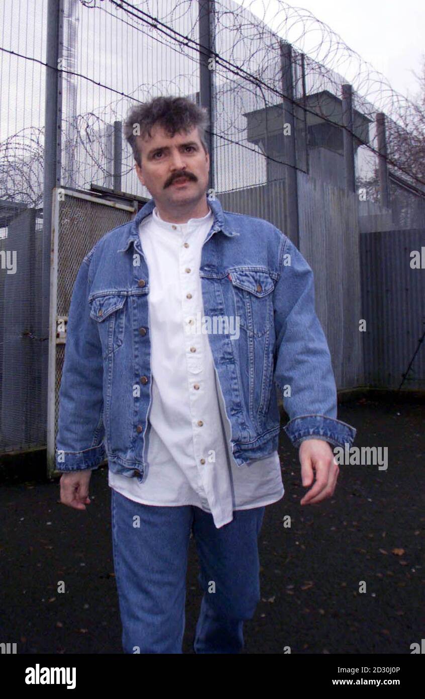 Loyalist prisoner michael stone checks hi-res stock photography and ... Loyalist prisoner michael stone checks hi-res stock photography and ...